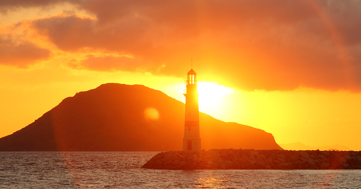 Watch the Sunset in Bodrum with a Sunset Tour on a Yacht - yatkiralama.com